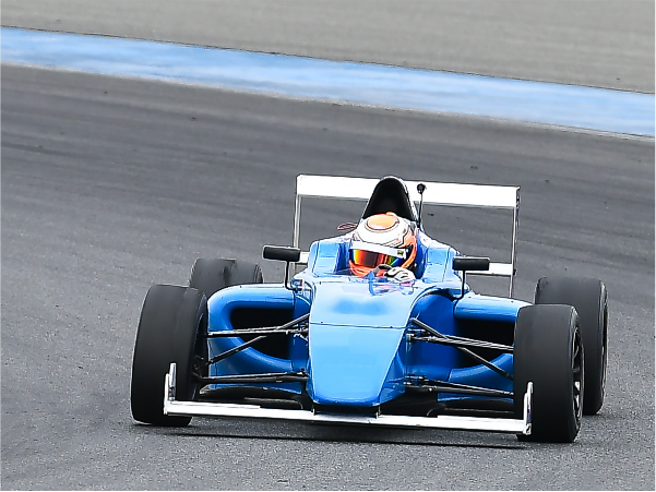 Magnetic Materials for Automotives | Arnold Magnetic Technologies